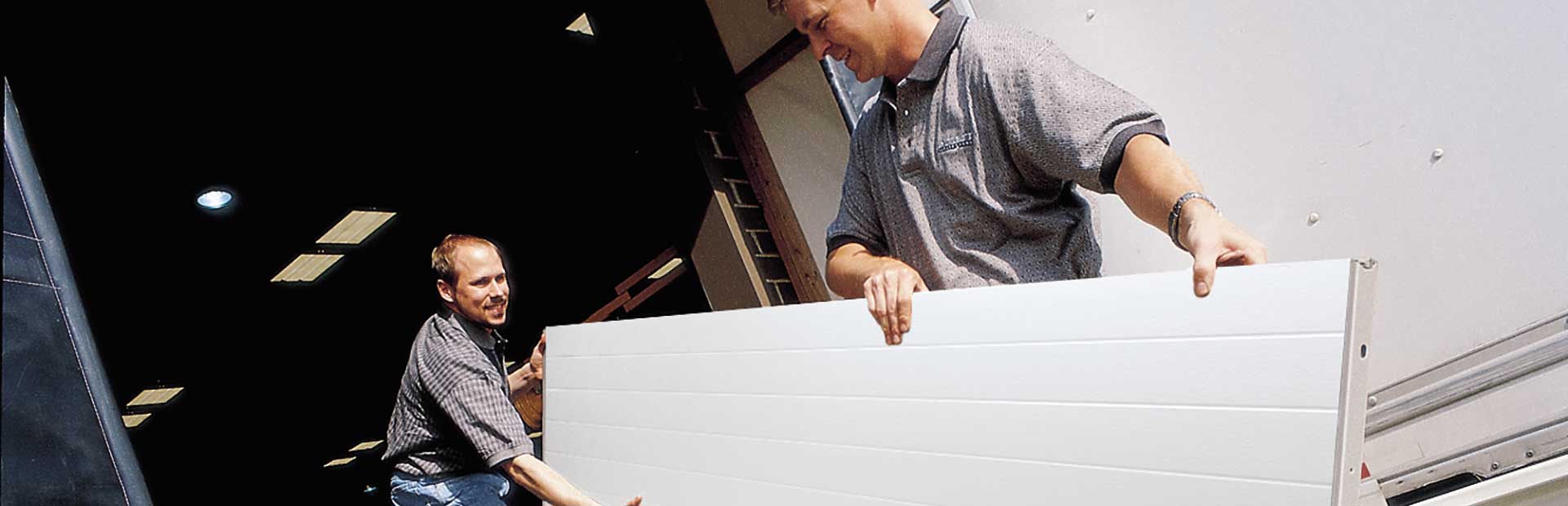 Become an Amarr Garage Door Dealer | Amarr®