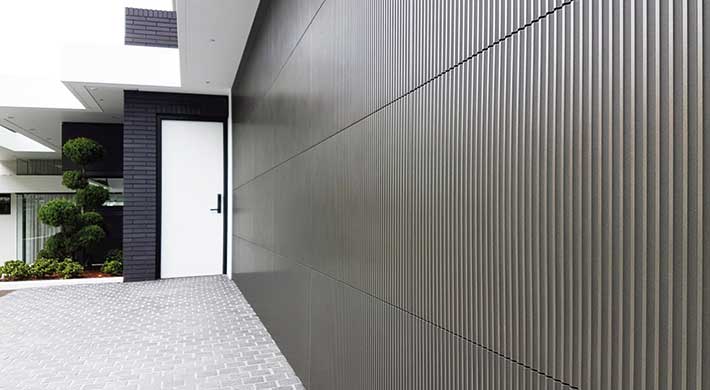 Axolotl for Amarr Garage Door | Amarr®